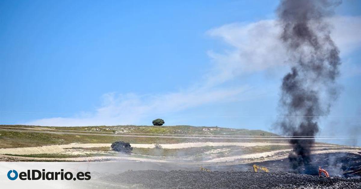 La retirada de neumáticos del vertedero incendiado de Seseña comienza ...