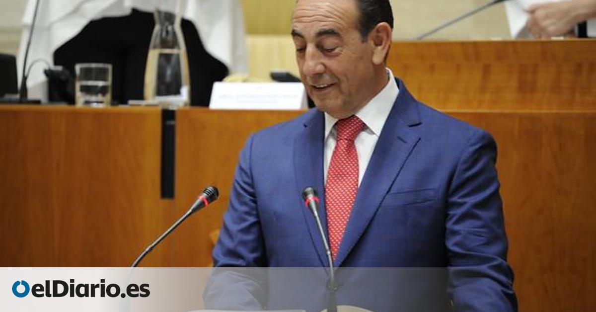 Piedad Álvarez (PSOE) y Diego Sánchez (PP), diputados autonómicos que ...