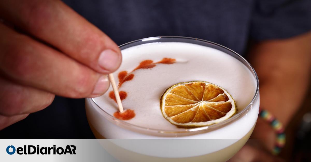 Iniciarse en la coctelería: guía básica para probar y preparar los ...