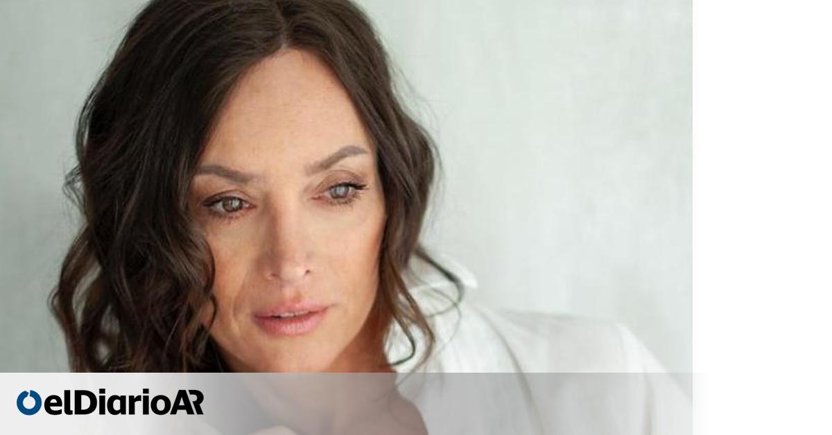 Isha Escribano lanza un libro con un repaso de su vida