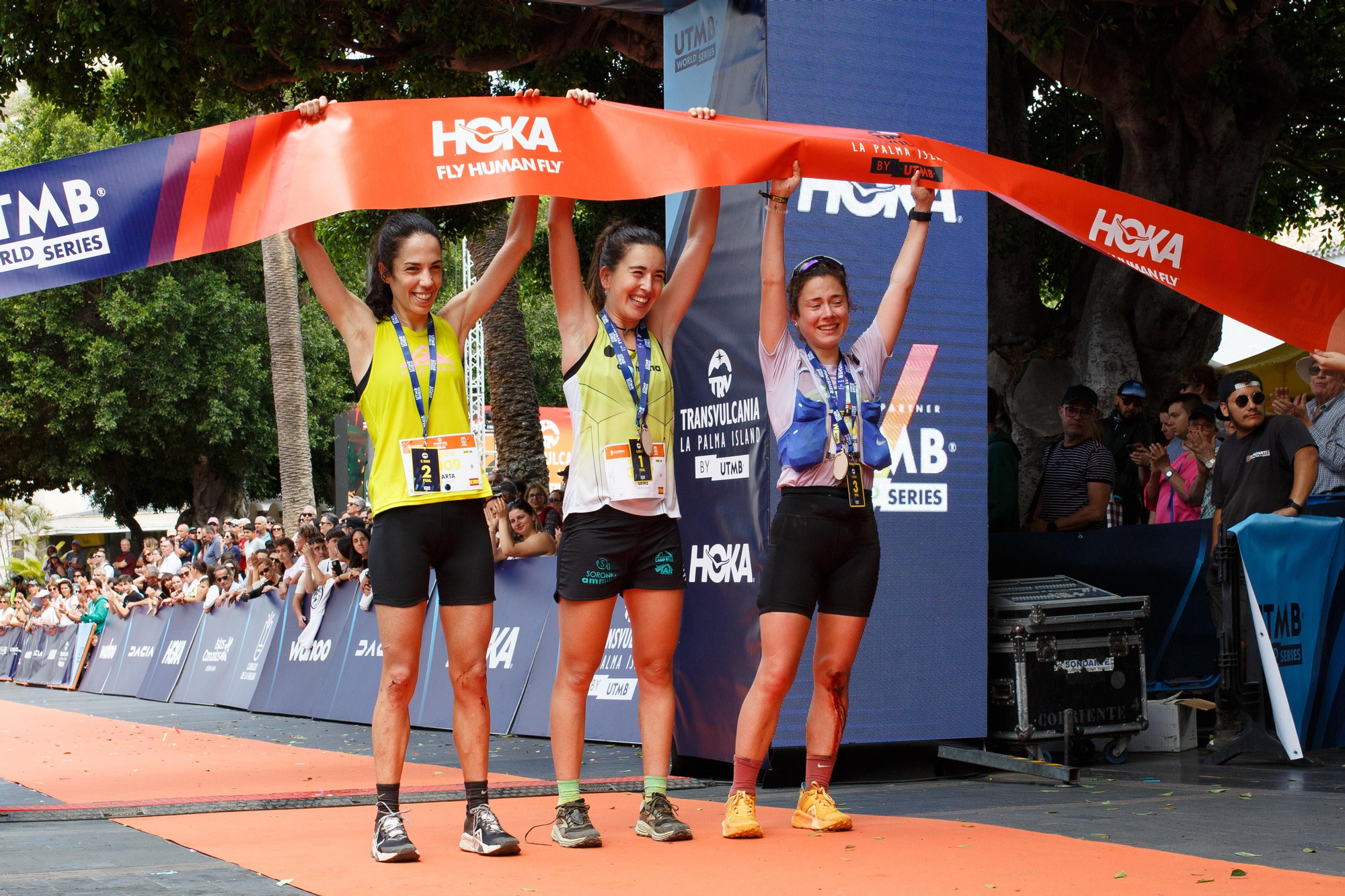 Dakota Jones y Martina Valmassoi, ganadores de la Ultra de ...