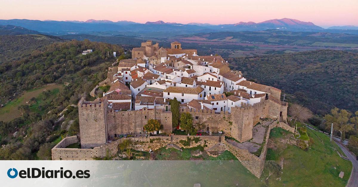 Castellar de la Frontera: uno de los pueblos más bonitos de España está dentro de una fortaleza