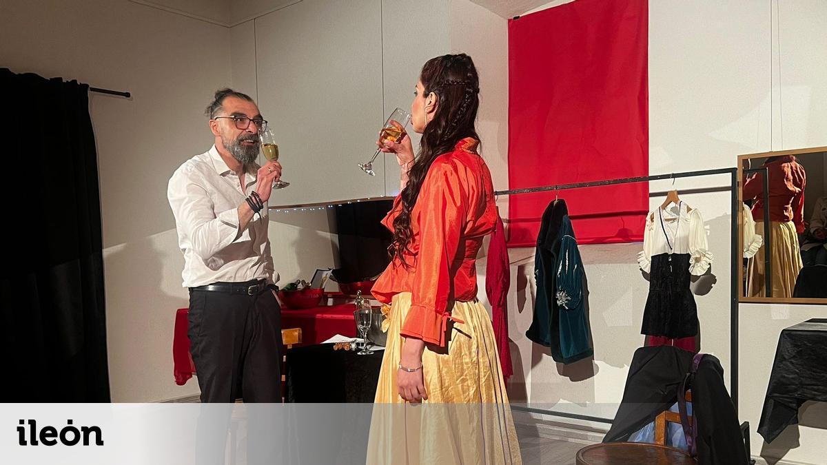El microteatro toma el escenario del Teatro San Francisco con la ...