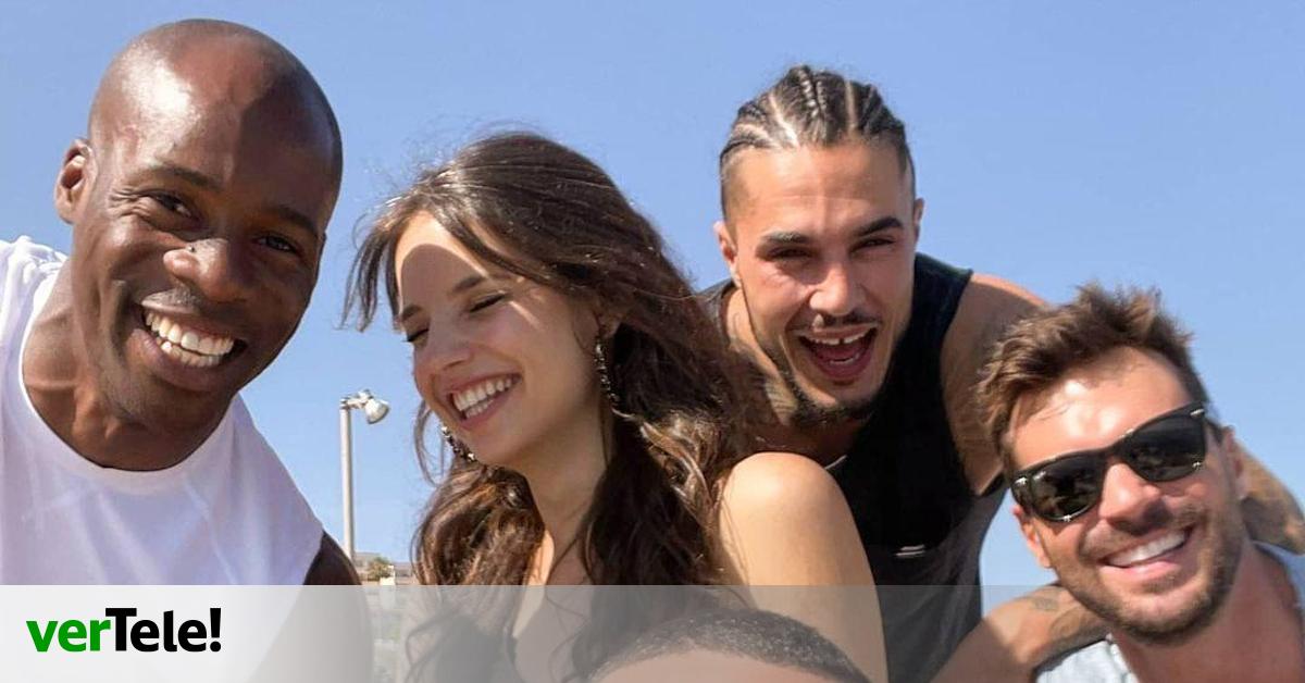 El elenco de 'Toy Boy' comparte fotos para anunciar el final del rodaje ...