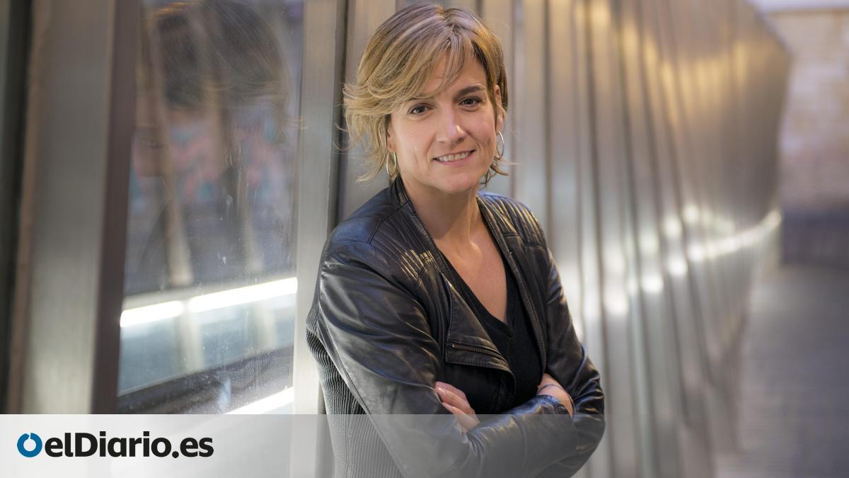 Karmele Jaio, premio Euskadi de literatura: "Tenemos la carga de que ...