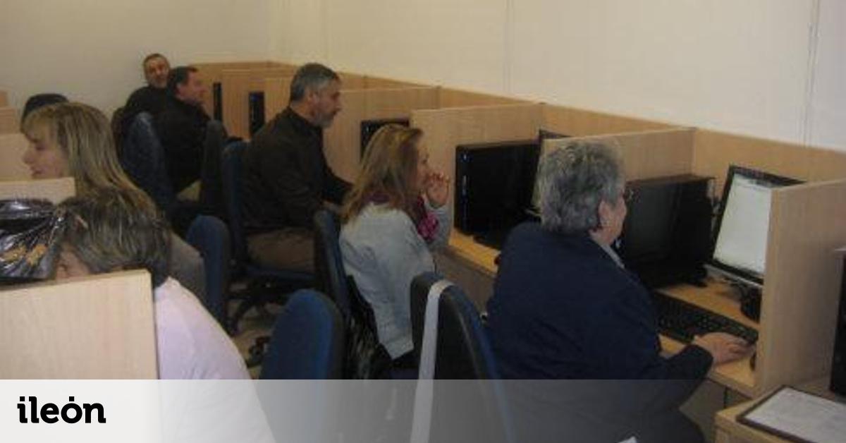 102 talleres de informática para 831 personas