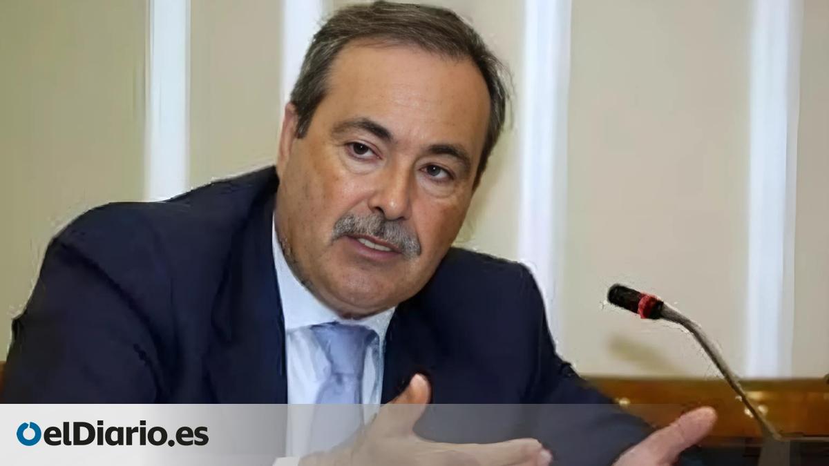 Muere el historiador y dirigente socialista José Alcaraz