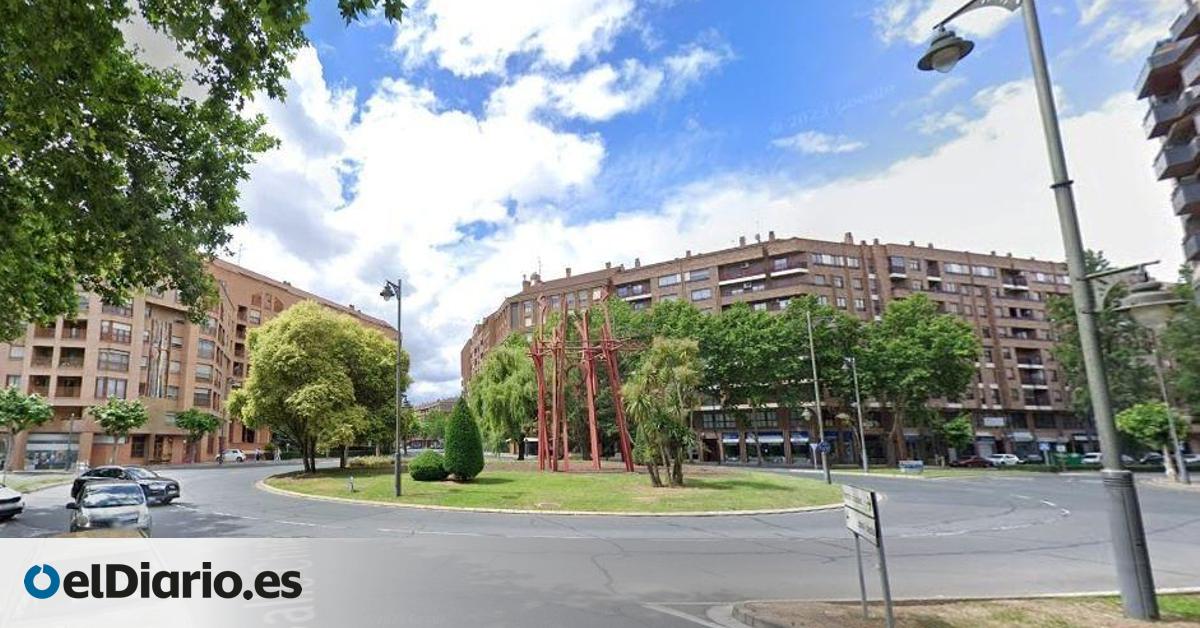 Una mujer herida al sufrir un atropello en la rotonda de la calle Chile ...