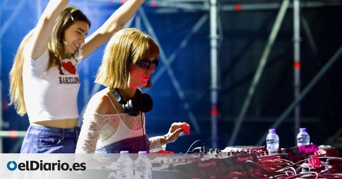 Les Nòvies i Oro Jondo converteixen la plaça Catalunya en una rave