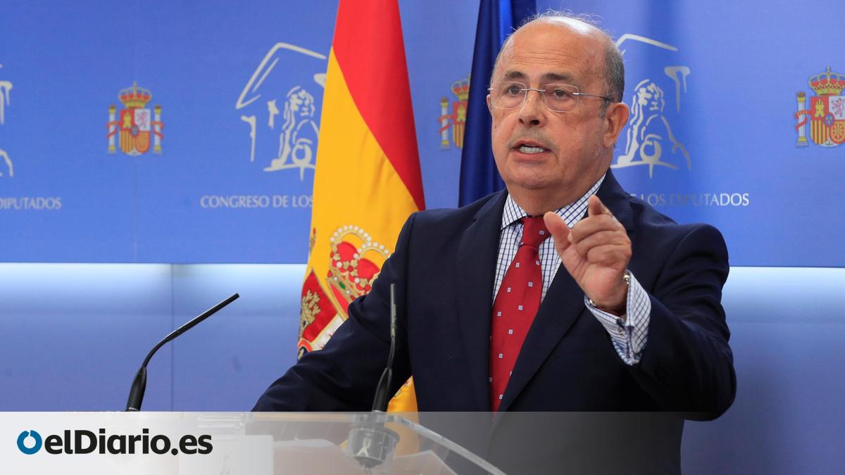 Ignacio Gil Lázaro: el diputado que pasó del PP a Vox y acumula más de ...