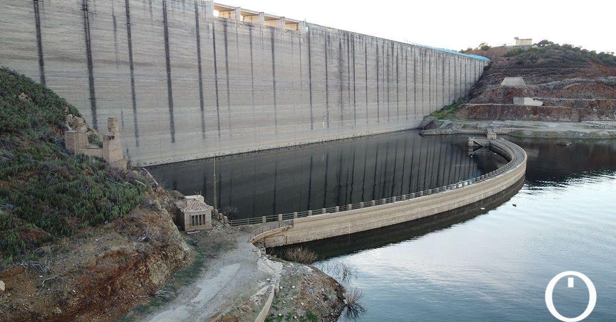 Llevar el agua a su molino