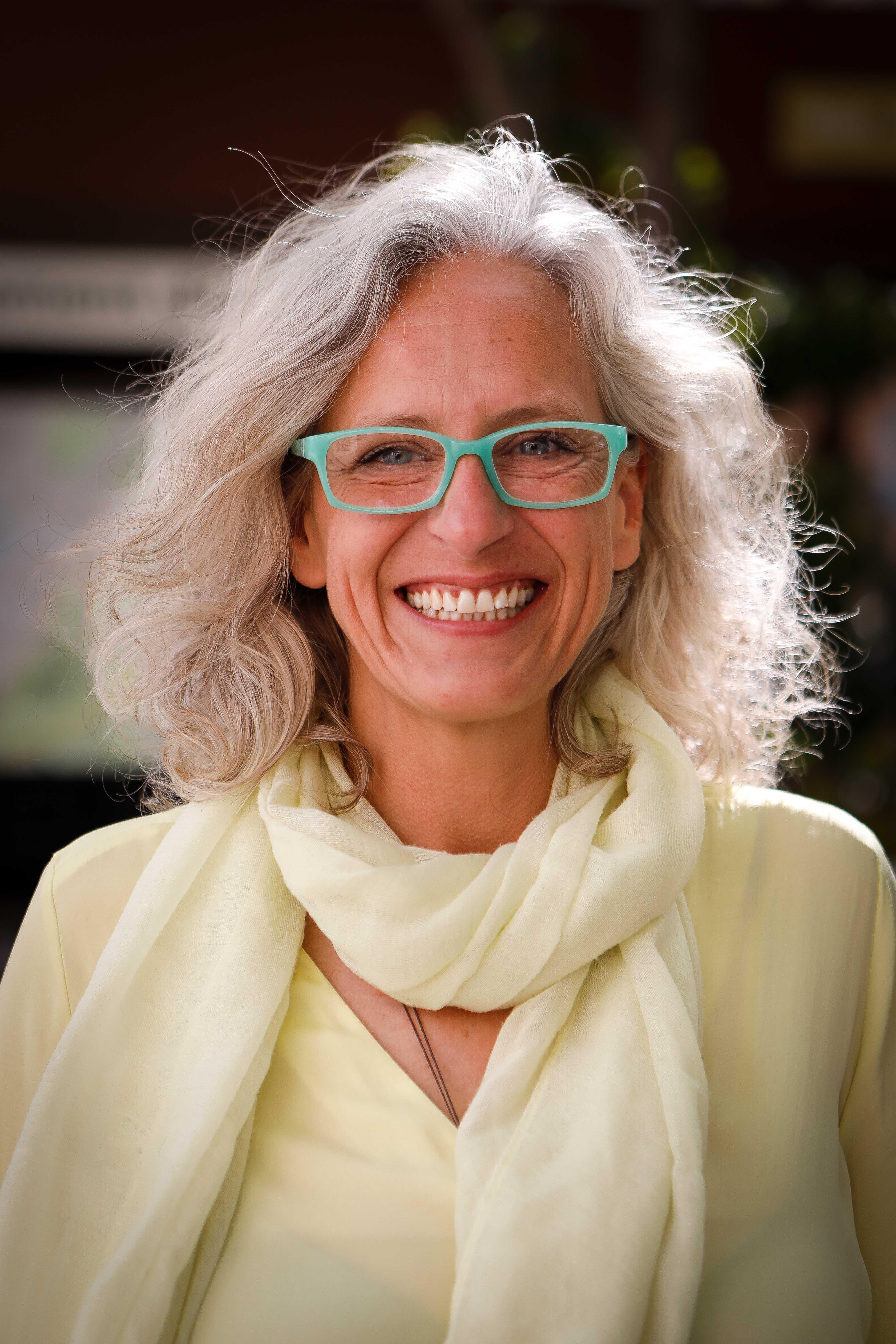 Los partidos, a la caza del votante alemán en Mallorca: "Llevamos aquí ...