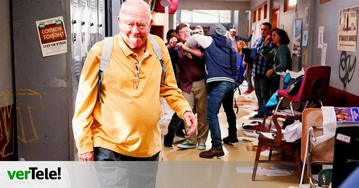 Muere Richard Erdman, el veterano estudiante Leonard de 'Community'