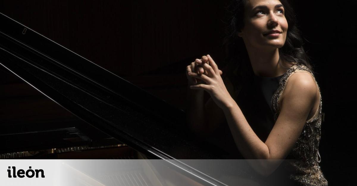 La pianista portuguesa Inês Filipe actúa este domingo en la Sala Eutherpe