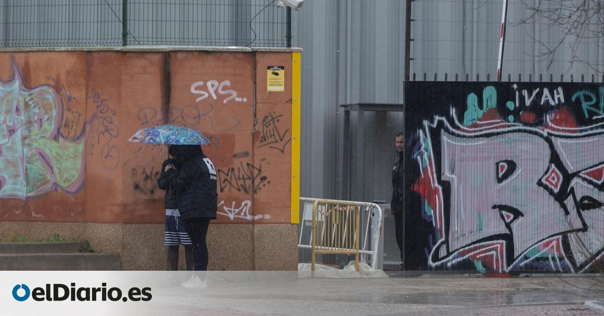 Muere un chico maliense en el centro de acogida de migrantes de Alcalá ...