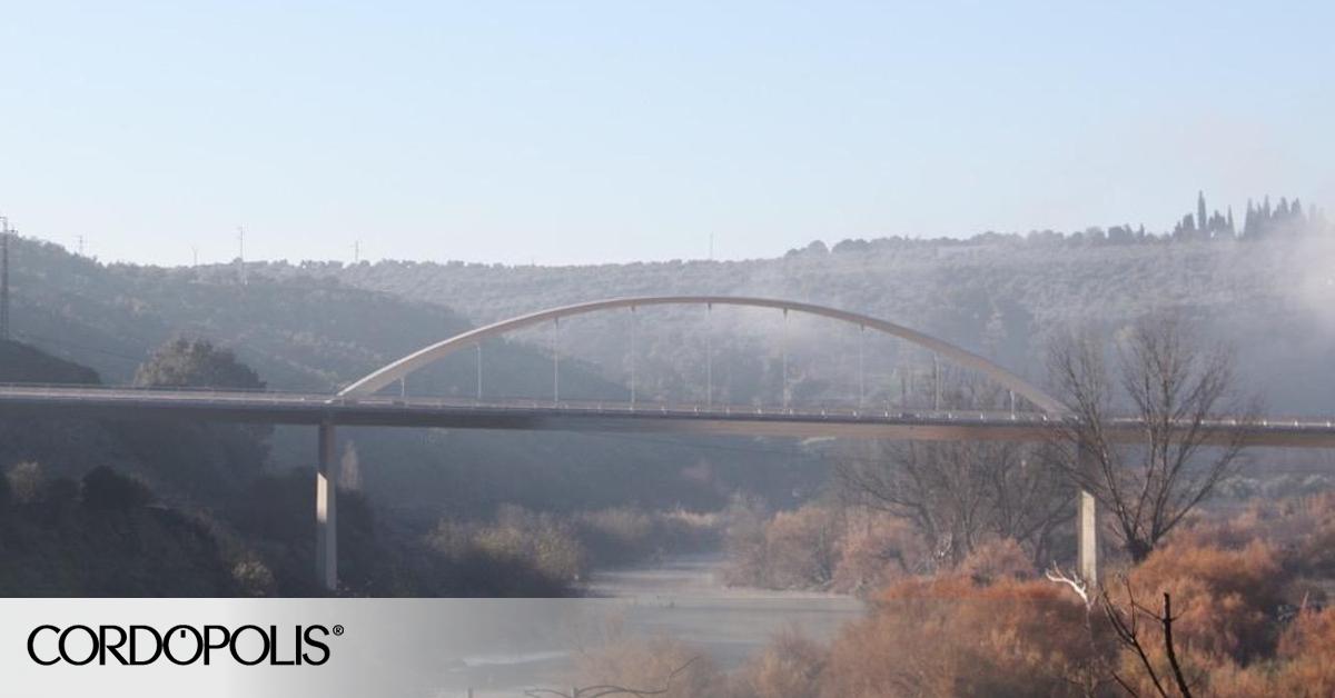 El puente de Montoro sobre el Guadalquivir, en una exposición en ...