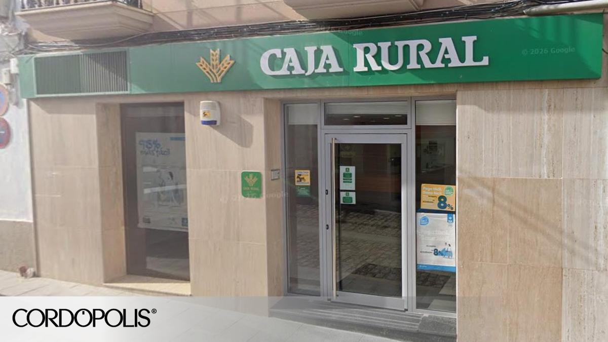 La odisea de sacar dinero en Belalcázar cuando falla el único cajero y ...