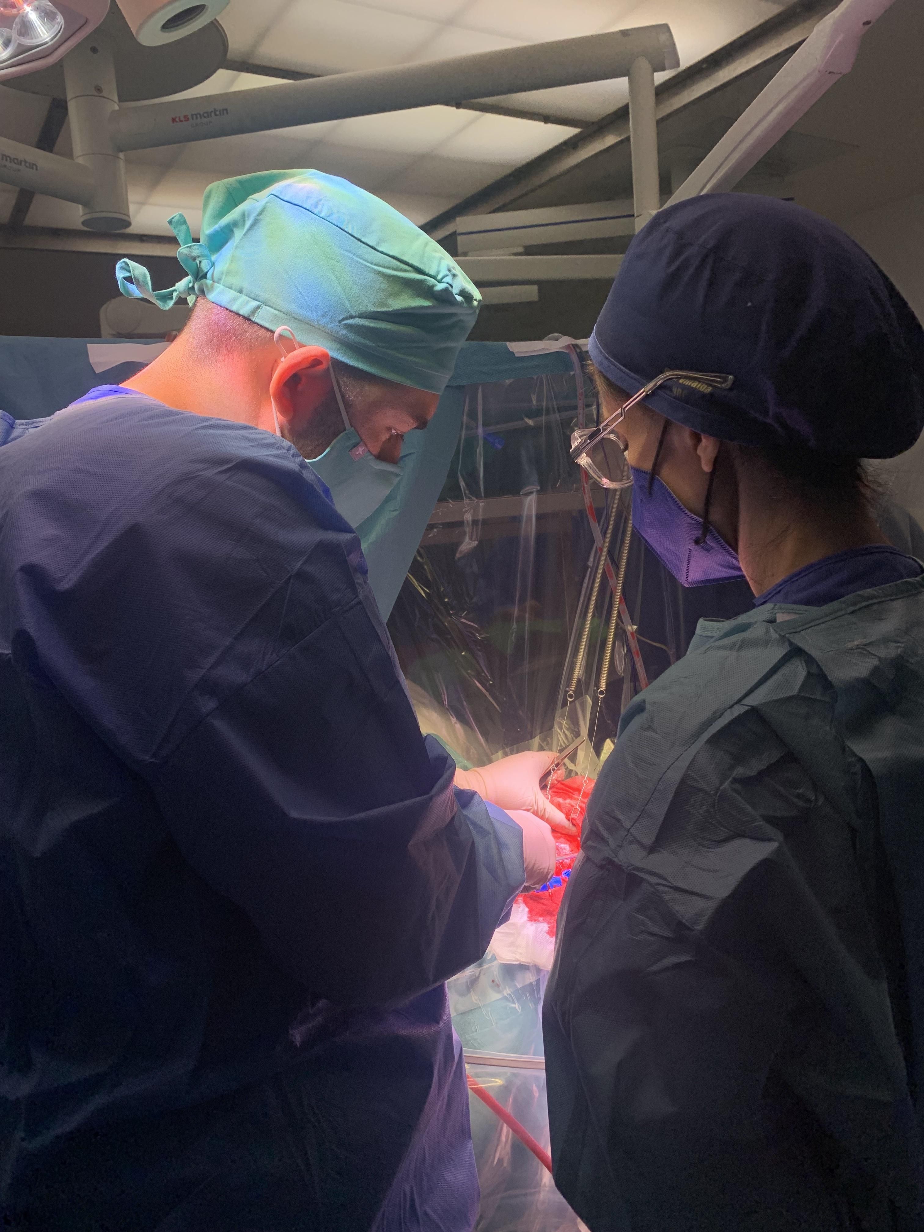 El neurocirujano palmero Jesús Martín-Fernández, referente ...