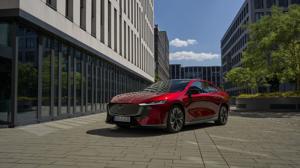 Mazda6e: 100% eléctrico con 552 km de autonomía
