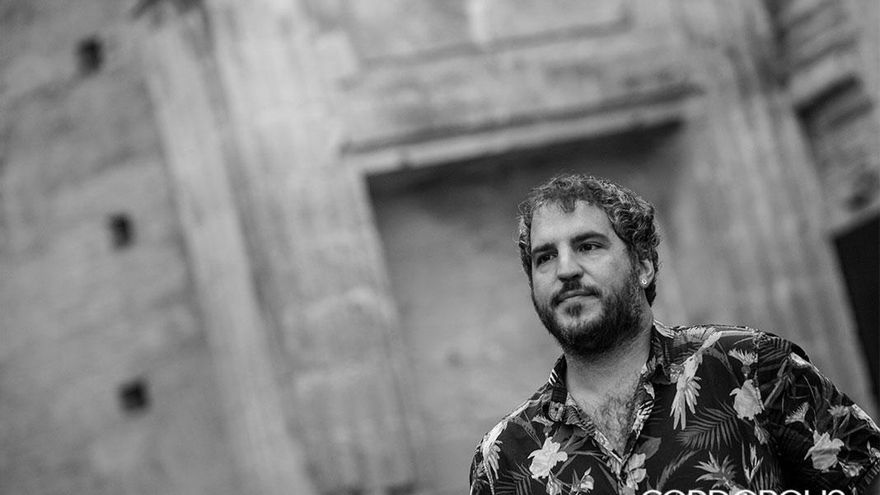 Antonio Agredano: “Lo ideal es que yo no estuviese hoy en Cosmopoética”