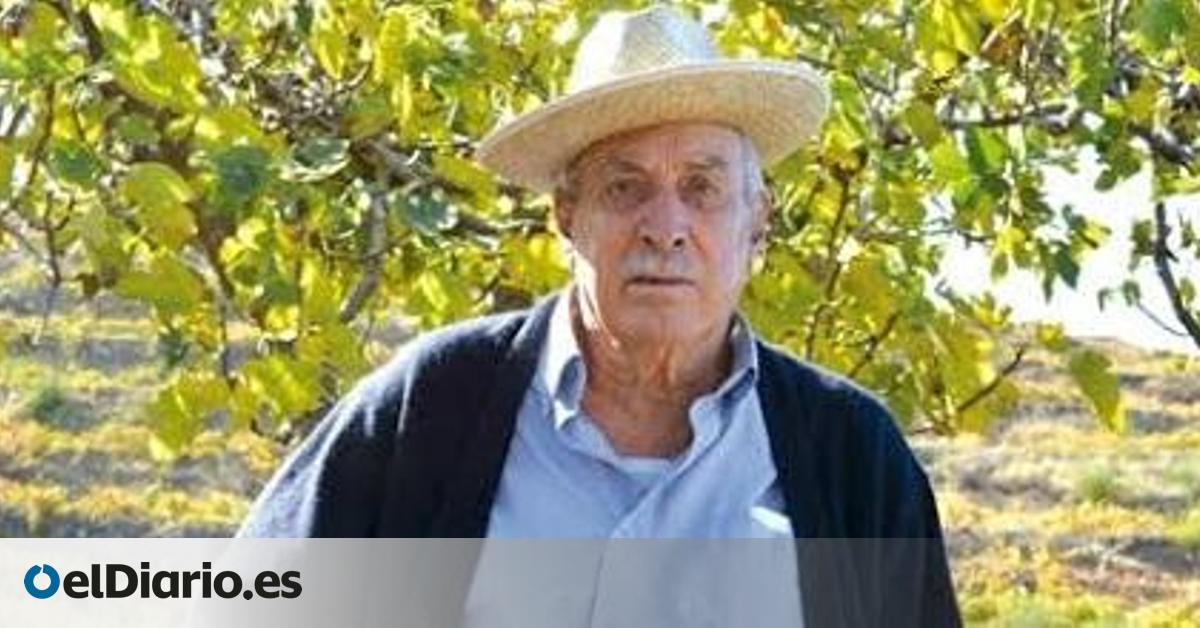 Adrián Candelario publica su tercer libro de décimas