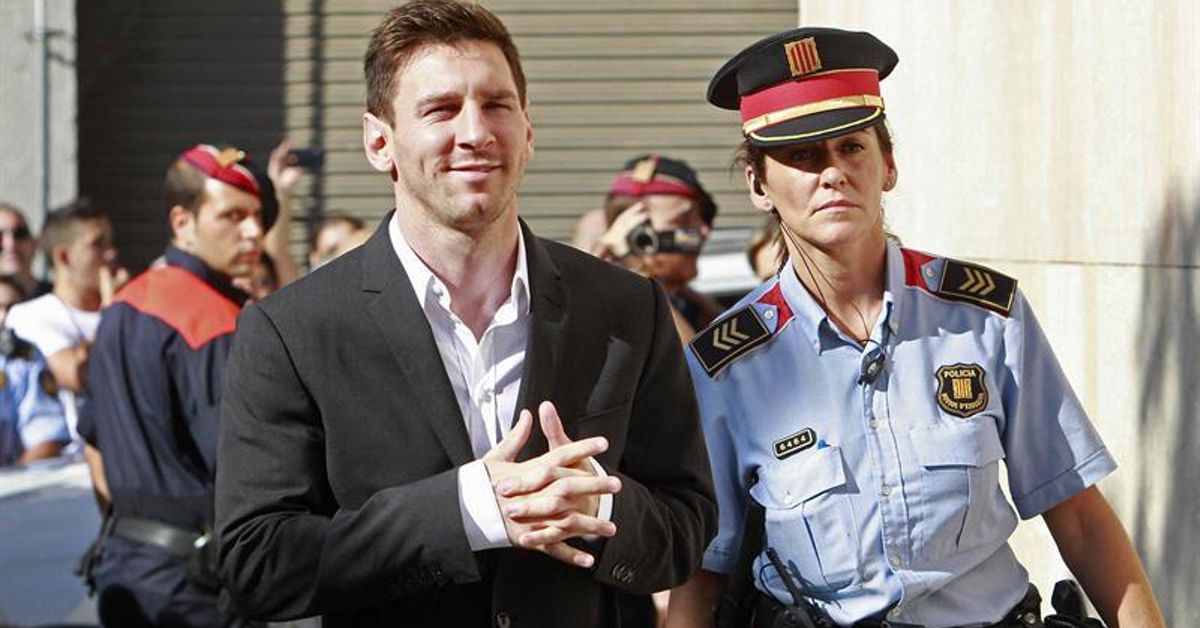 Messi, qué bonito juegas, ladrón