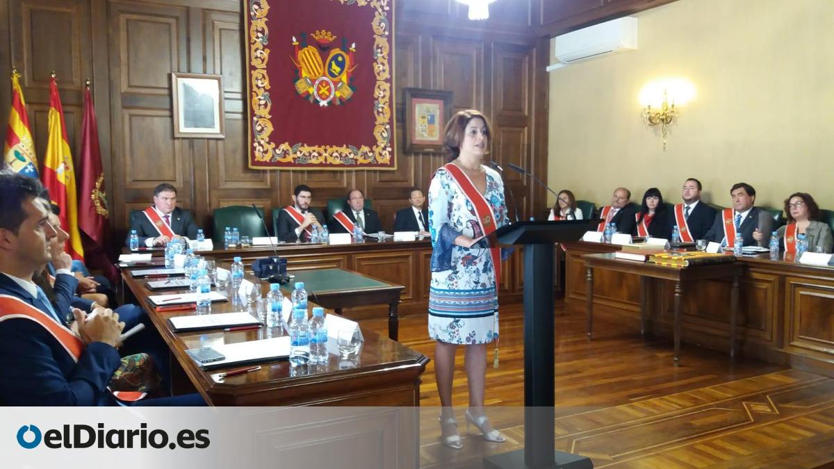 Emma Buj (PP) es reelegida alcaldesa de Teruel con el apoyo de ...