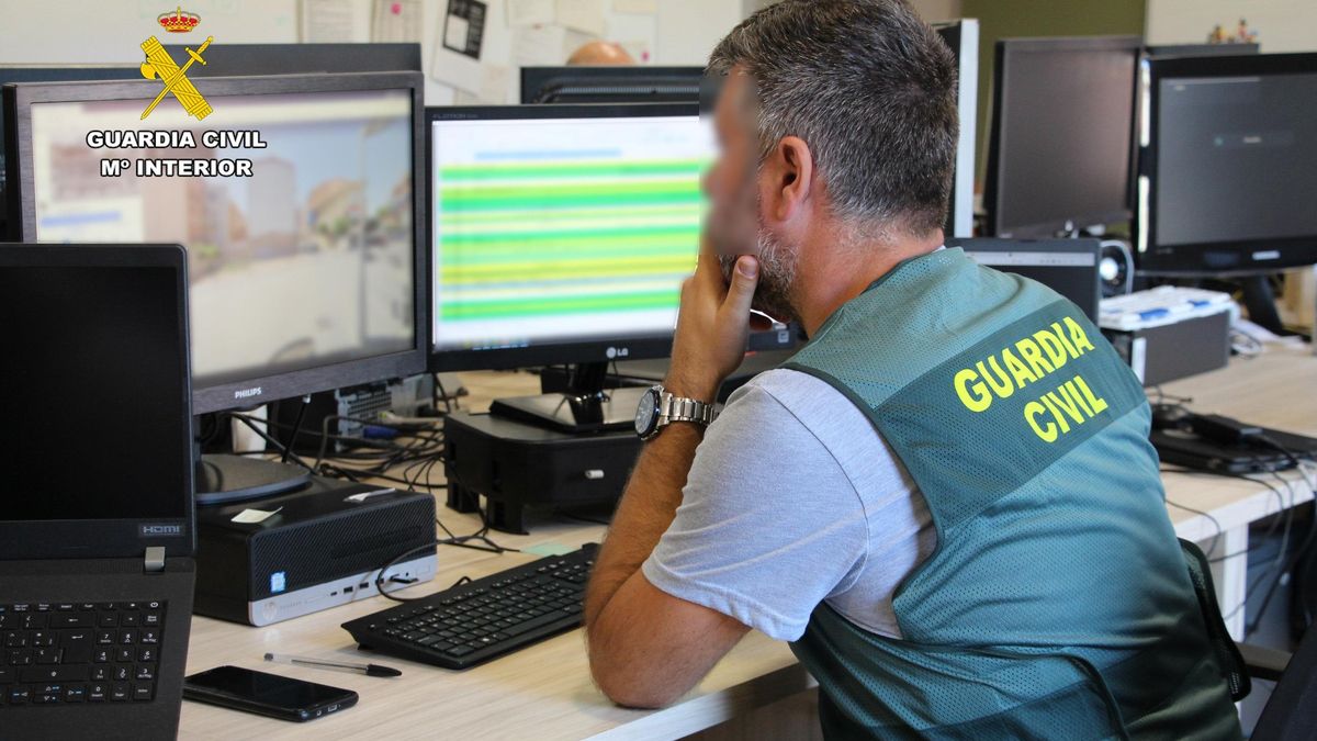 La Guardia Civil alerta de una nueva estafa bancaria en Cantabria a través de mensajes de teléfono