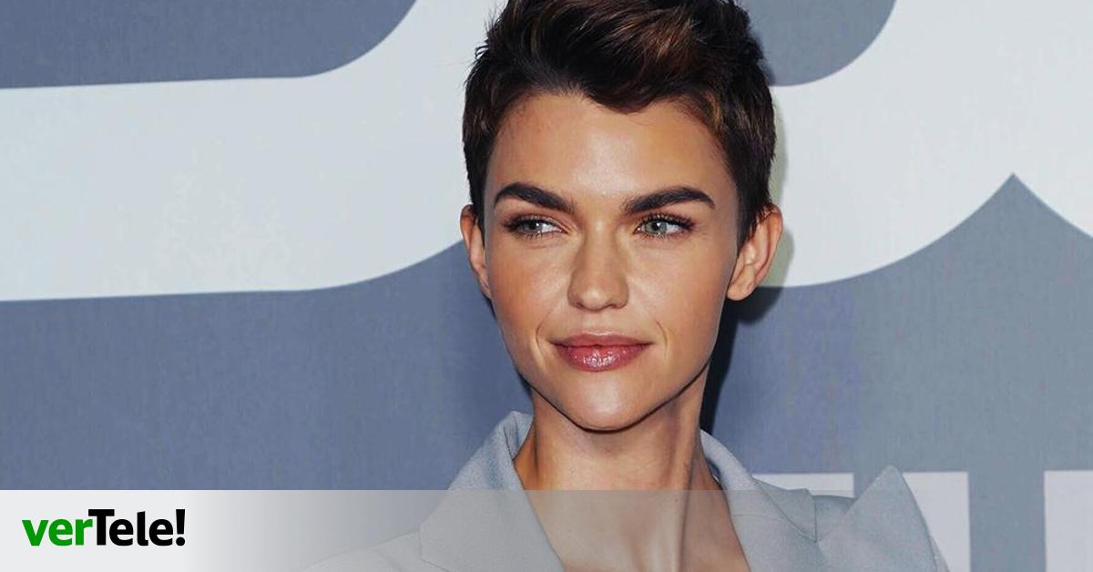 Ruby Rose, sometida a una cirugía espinal de urgencia tras lesionarse ...