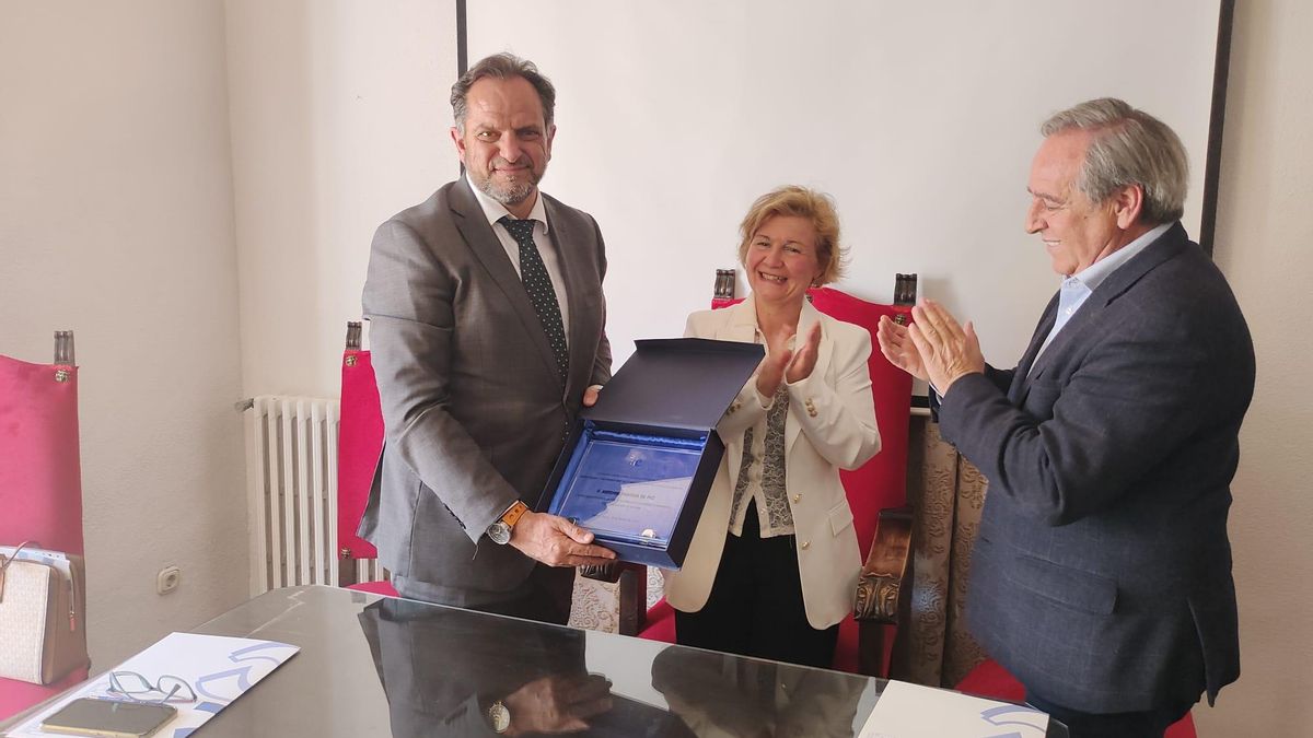Nombran a María Jesús Coronel nueva presidenta de FRICAM